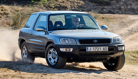Enlace: PRUEBA: Toyota RAV4 GX 3P (1999) | Club RAV4 España